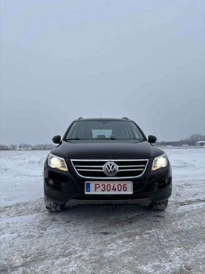 Melns Volkswagen Tiguan 2010 Kauņa, ar dzinēja tilpumu 1.98 L un nobraukumu 320 tūkst. km par 5800 €, foto 8 vietnē AUTOMOTO.COM.LV