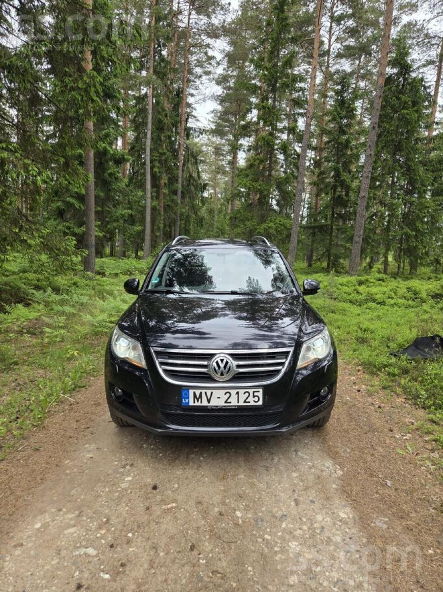 Melns Volkswagen Tiguan 2010 Rīga, ar dzinēja tilpumu 2.00 L un nobraukumu 236 tūkst. km par 5400 €, foto 19 vietnē AUTOMOTO.COM.LV