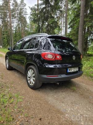 Melns Volkswagen Tiguan 2010 Rīga, ar dzinēja tilpumu 2.00 L un nobraukumu 236 tūkst. km par 5400 €, foto 20 vietnē AUTOMOTO.COM.LV
