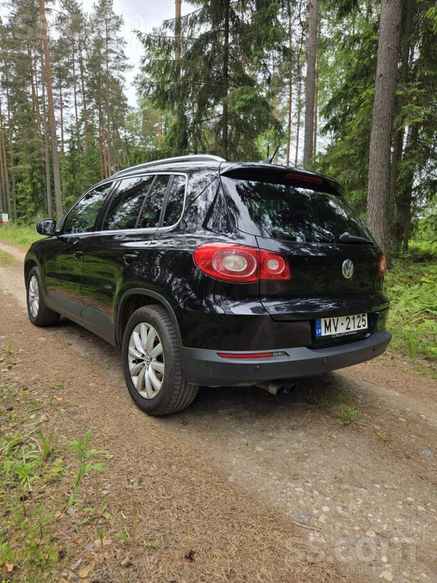 Melns Volkswagen Tiguan 2010 Rīga, ar dzinēja tilpumu 2.00 L un nobraukumu 236 tūkst. km par 5400 €, foto 20 vietnē AUTOMOTO.COM.LV
