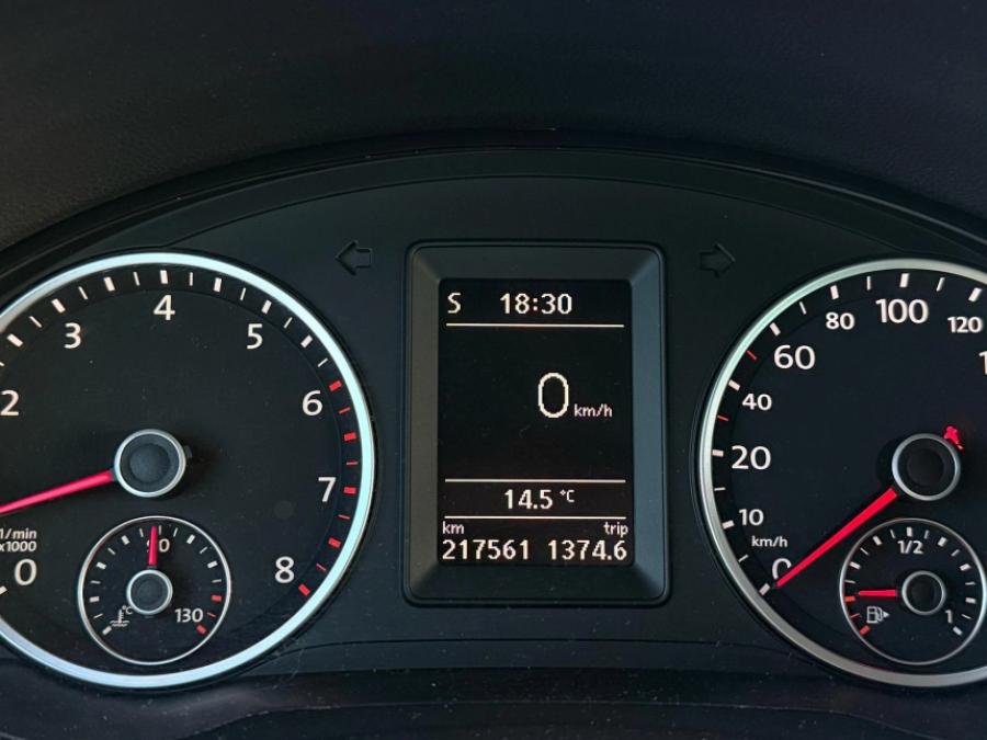 Melns Volkswagen Tiguan 2010 Rīga, ar dzinēja tilpumu 1.40 L un nobraukumu 217 tūkst. km par 6600 €, foto 16 vietnē AUTOMOTO.COM.LV