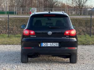 Melns Volkswagen Tiguan 2010 Rīga, ar dzinēja tilpumu 1.40 L un nobraukumu 217 tūkst. km par 6600 €, foto 22 vietnē AUTOMOTO.COM.LV