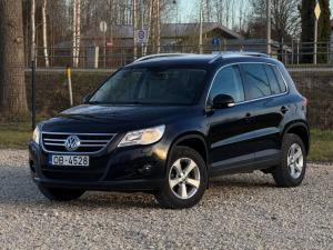 Melns Volkswagen Tiguan 2010 Rīga, ar dzinēja tilpumu 1.40 L un nobraukumu 217 tūkst. km par 6600 €, foto 24 vietnē AUTOMOTO.COM.LV