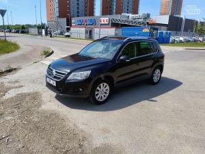 Black Volkswagen Tiguan 2010 in Klaipeda, with an engine capacity of 2.00 L and mileage of 286 thousand km for 5100 €, photo 7 on AUTOMOTO.COM.LV