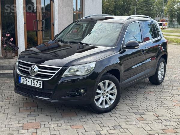 Black Volkswagen Tiguan 2010 in Jelgava, with an engine capacity of 2.00 L and mileage of 252 thousand km for 6700 €, photo 7 on AUTOMOTO.COM.LV