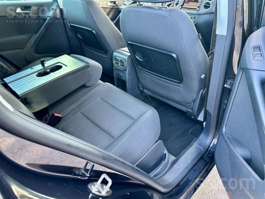 Black Volkswagen Tiguan 2010 in Riga, with an engine capacity of 2.00 L and mileage of 0 thousand km for 6750 €, photo 18 on AUTOMOTO.COM.LV