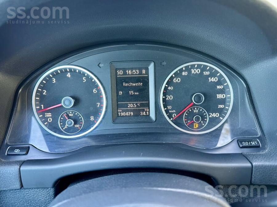 Black Volkswagen Tiguan 2010 in Riga, with an engine capacity of 2.00 L and mileage of 0 thousand km for 6750 €, photo 22 on AUTOMOTO.COM.LV