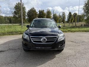 Melns Volkswagen Tiguan 2010 Ogre, ar dzinēja tilpumu 2.00 L un nobraukumu 133 tūkst. km par 7499 €, foto 3 vietnē AUTOMOTO.COM.LV