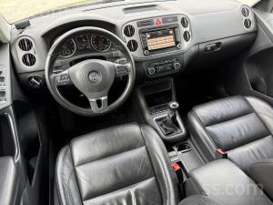 Melns Volkswagen Tiguan 2010 Ogre, ar dzinēja tilpumu 2.00 L un nobraukumu 133 tūkst. km par 7499 €, foto 10 vietnē AUTOMOTO.COM.LV