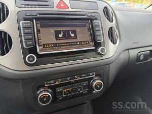 Melns Volkswagen Tiguan 2010 Ogre, ar dzinēja tilpumu 2.00 L un nobraukumu 133 tūkst. km par 7499 €, foto 17 vietnē AUTOMOTO.COM.LV