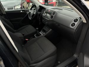 Melns Volkswagen Tiguan 2010 Utena, ar dzinēja tilpumu 1.40 L un nobraukumu 230 tūkst. km par 4650 €, foto 10 vietnē AUTOMOTO.COM.LV