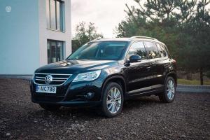 Melns Volkswagen Tiguan 2011 Kauņa, ar dzinēja tilpumu 1.97 L un nobraukumu 269 tūkst. km par 6500 €, foto  vietnē AUTOMOTO.COM.LV