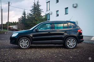 Melns Volkswagen Tiguan 2011 Kauņa, ar dzinēja tilpumu 1.97 L un nobraukumu 269 tūkst. km par 6500 €, foto 4 vietnē AUTOMOTO.COM.LV