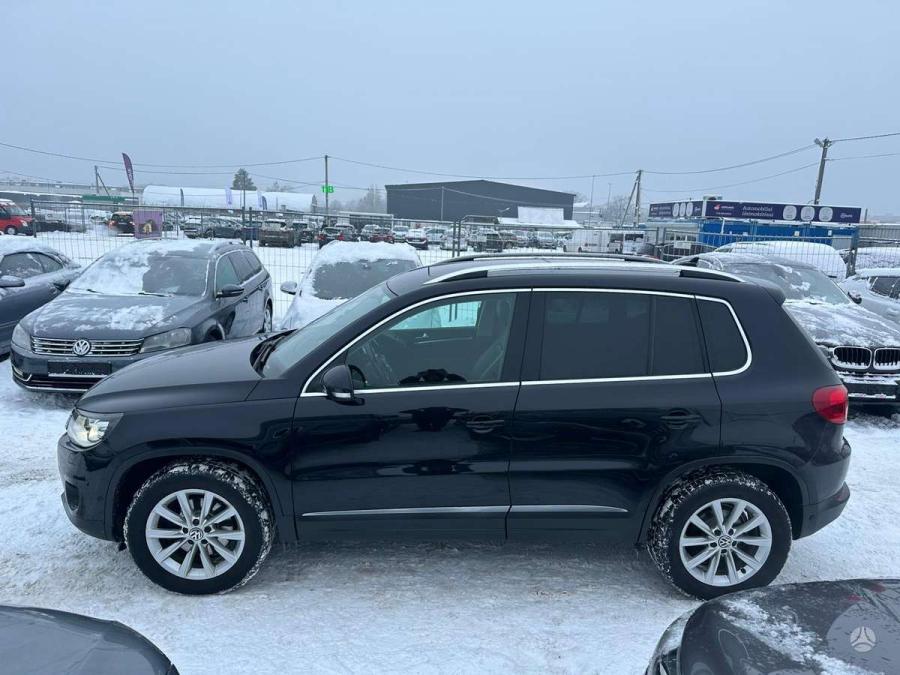 Melns Volkswagen Tiguan 2011 Kauņa, ar dzinēja tilpumu 1.97 L un nobraukumu 219 tūkst. km par 8850 €, foto 9 vietnē AUTOMOTO.COM.LV