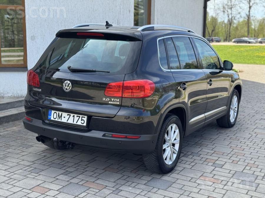 Melns Volkswagen Tiguan 2011 Jelgava, ar dzinēja tilpumu 2.00 L un nobraukumu 278 tūkst. km par 8900 €, foto 7 vietnē AUTOMOTO.COM.LV