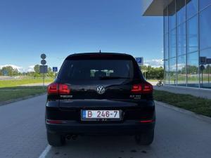 Black Volkswagen Tiguan 2011 in Rezekne, with an engine capacity of 2.00 L and mileage of 279 thousand km for 8900 €, photo 6 on AUTOMOTO.COM.LV