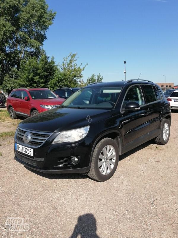 Melns Volkswagen Tiguan 2011 Šilutė, ar dzinēja tilpumu 2.00 L un nobraukumu 257 tūkst. km par 5400 €, foto 1 vietnē AUTOMOTO.COM.LV