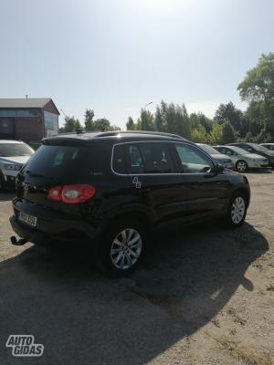 Melns Volkswagen Tiguan 2011 Šilutė, ar dzinēja tilpumu 2.00 L un nobraukumu 257 tūkst. km par 5400 €, foto 8 vietnē AUTOMOTO.COM.LV