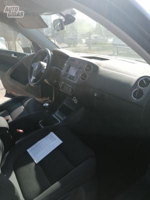 Melns Volkswagen Tiguan 2011 Šilutė, ar dzinēja tilpumu 2.00 L un nobraukumu 257 tūkst. km par 5400 €, foto 11 vietnē AUTOMOTO.COM.LV
