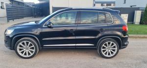 Black Volkswagen Tiguan 2011 in Kaunas, with an engine capacity of 2.00 L and mileage of 309 thousand km for 6500 €, photo  on AUTOMOTO.COM.LV