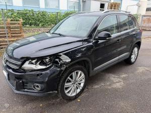 Melns Volkswagen Tiguan 2011 Kauņa, ar dzinēja tilpumu 1.97 L un nobraukumu 33 tūkst. km par 5450 €, foto 4 vietnē AUTOMOTO.COM.LV