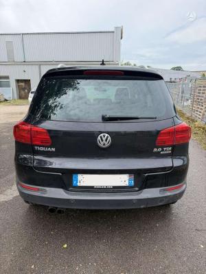 Melns Volkswagen Tiguan 2011 Kauņa, ar dzinēja tilpumu 1.97 L un nobraukumu 33 tūkst. km par 5450 €, foto 6 vietnē AUTOMOTO.COM.LV