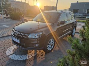 Melns Volkswagen Tiguan 2011 Viļņa, ar dzinēja tilpumu 2.00 L un nobraukumu 134 tūkst. km par 8600 €, foto  vietnē AUTOMOTO.COM.LV