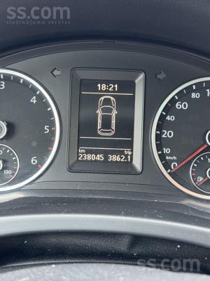 Melns Volkswagen Tiguan 2011 Rīga, ar dzinēja tilpumu 2.00 L un nobraukumu 238 tūkst. km par 3800 €, foto 9 vietnē AUTOMOTO.COM.LV