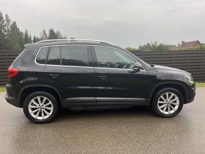 Melns Volkswagen Tiguan 2011 Plungė, ar dzinēja tilpumu 1.97 L un nobraukumu 265 tūkst. km par 6800 €, foto 4 vietnē AUTOMOTO.COM.LV