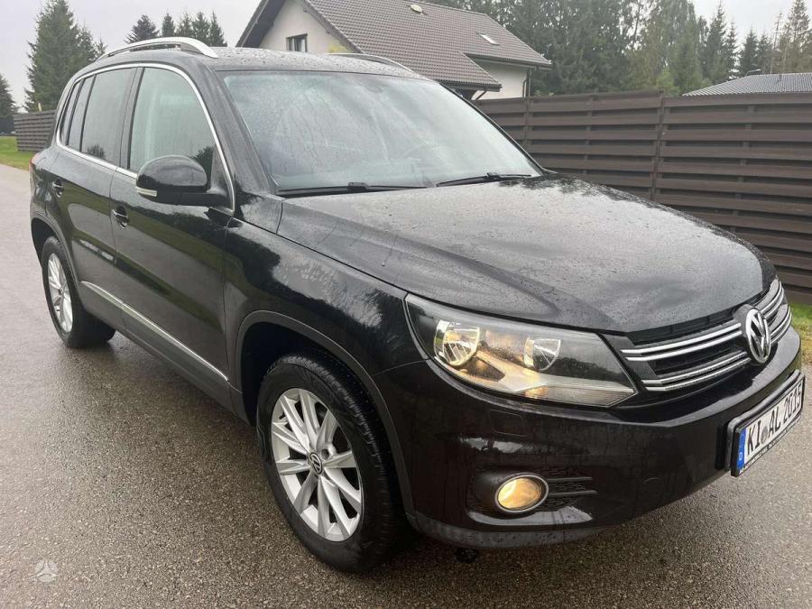 Melns Volkswagen Tiguan 2011 Plungė, ar dzinēja tilpumu 1.97 L un nobraukumu 265 tūkst. km par 6800 €, foto 6 vietnē AUTOMOTO.COM.LV