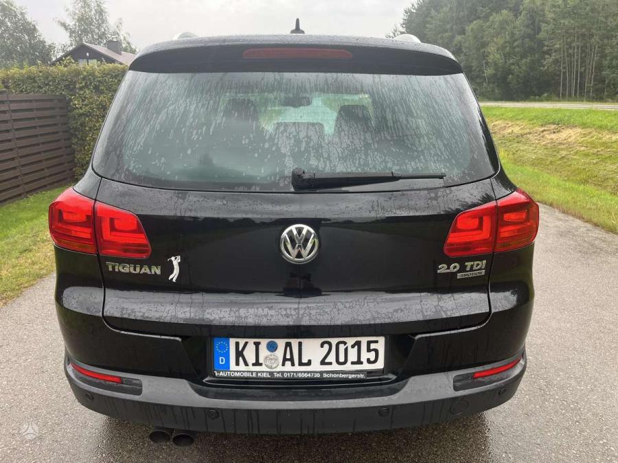 Melns Volkswagen Tiguan 2011 Plungė, ar dzinēja tilpumu 1.97 L un nobraukumu 265 tūkst. km par 6800 €, foto 7 vietnē AUTOMOTO.COM.LV