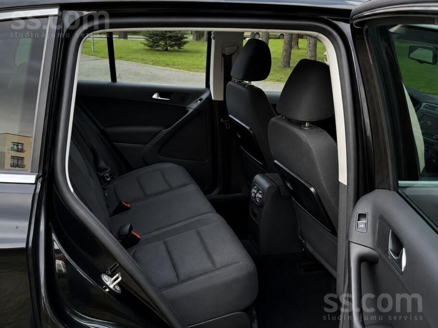 Black Volkswagen Tiguan 2011 in Riga, with an engine capacity of 1.40 L and mileage of 171 thousand km for 6350 €, photo 18 on AUTOMOTO.COM.LV