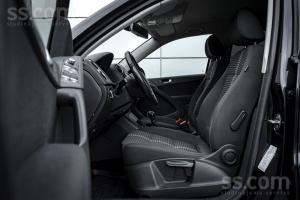 Black Volkswagen Tiguan 2011 in Riga, with an engine capacity of 2.00 L and mileage of 216 thousand km for 7490 €, photo 10 on AUTOMOTO.COM.LV