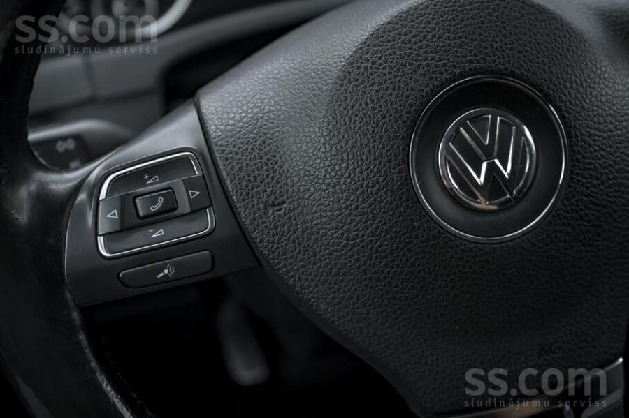 Black Volkswagen Tiguan 2011 in Riga, with an engine capacity of 2.00 L and mileage of 216 thousand km for 7490 €, photo 19 on AUTOMOTO.COM.LV
