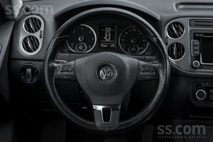Black Volkswagen Tiguan 2011 in Riga, with an engine capacity of 2.00 L and mileage of 216 thousand km for 7490 €, photo 20 on AUTOMOTO.COM.LV