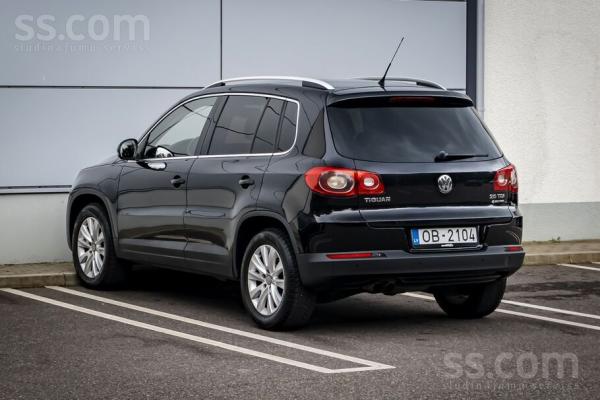 Melns Volkswagen Tiguan 2011 Rīga, ar dzinēja tilpumu 2.00 L un nobraukumu 216 tūkst. km par 7490 €, foto 7 vietnē AUTOMOTO.COM.LV