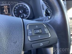 Black Volkswagen Tiguan 2011 in Cesis, with an engine capacity of 2.00 L and mileage of 203 thousand km for 7950 €, photo 18 on AUTOMOTO.COM.LV