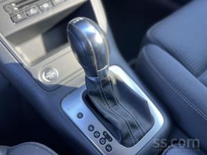 Black Volkswagen Tiguan 2011 in Cesis, with an engine capacity of 2.00 L and mileage of 203 thousand km for 7950 €, photo 24 on AUTOMOTO.COM.LV
