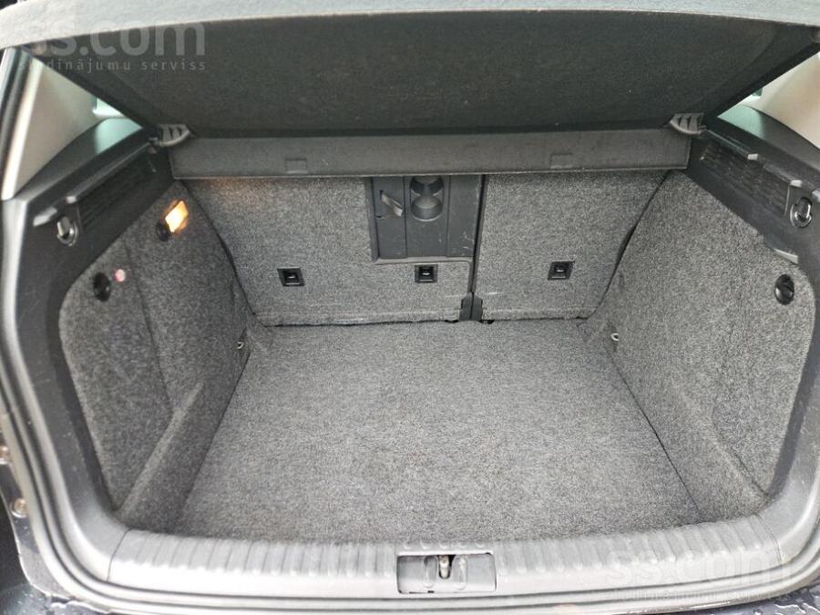 Black Volkswagen Tiguan 2011 in Cesis, with an engine capacity of 1.40 L and mileage of 221 thousand km for 6700 €, photo 30 on AUTOMOTO.COM.LV