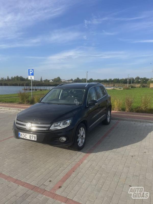 Фольксваген Тигуан 2011 в Каунас на AUTOMOTO.COM.LV Черный Фольксваген Тигуан 2011 в Каунас, объемом двигателя 2.00 л и пробегом 355 тыс. км за 7150 €, фото 1 на AUTOMOTO.COM.LV