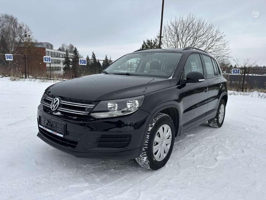 Melns Volkswagen Tiguan 2012 Alīta, ar dzinēja tilpumu 1.97 L un nobraukumu 287 tūkst. km par 6795 €, foto 1 vietnē AUTOMOTO.COM.LV