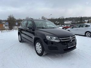 Melns Volkswagen Tiguan 2012 Alīta, ar dzinēja tilpumu 1.97 L un nobraukumu 287 tūkst. km par 6795 €, foto 3 vietnē AUTOMOTO.COM.LV