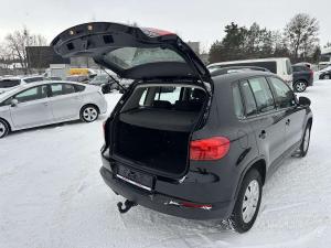 Melns Volkswagen Tiguan 2012 Alīta, ar dzinēja tilpumu 1.97 L un nobraukumu 287 tūkst. km par 6795 €, foto 15 vietnē AUTOMOTO.COM.LV
