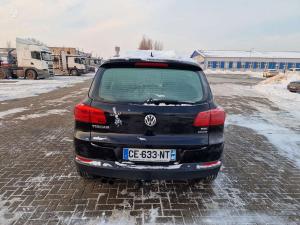 Black Volkswagen Tiguan 2012 in Taurage, with an engine capacity of 1.97 L and mileage of 276 thousand km for 6700 €, photo 4 on AUTOMOTO.COM.LV