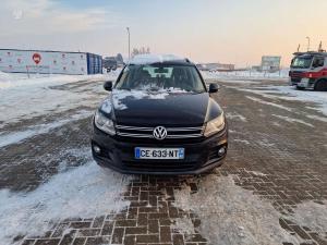 Black Volkswagen Tiguan 2012 in Taurage, with an engine capacity of 1.97 L and mileage of 276 thousand km for 6700 €, photo 8 on AUTOMOTO.COM.LV