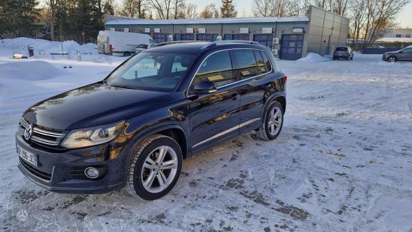 Melns Volkswagen Tiguan 2012 Viļņa, ar dzinēja tilpumu 1.97 L un nobraukumu 239 tūkst. km par 12900 €, foto 6 vietnē AUTOMOTO.COM.LV