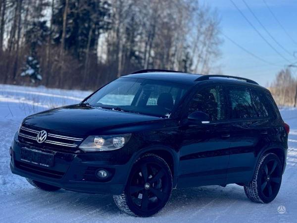 Melns Volkswagen Tiguan 2012 Radviliškis, ar dzinēja tilpumu 2.00 L un nobraukumu 220 tūkst. km par 7500 €, foto 2 vietnē AUTOMOTO.COM.LV