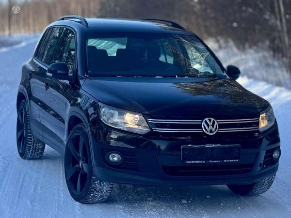 Melns Volkswagen Tiguan 2012 Radviliškis, ar dzinēja tilpumu 2.00 L un nobraukumu 220 tūkst. km par 7500 €, foto 3 vietnē AUTOMOTO.COM.LV