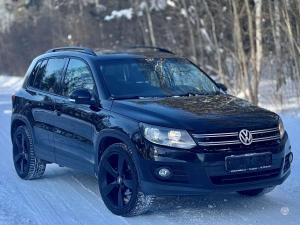Melns Volkswagen Tiguan 2012 Radviliškis, ar dzinēja tilpumu 2.00 L un nobraukumu 220 tūkst. km par 7500 €, foto 5 vietnē AUTOMOTO.COM.LV
