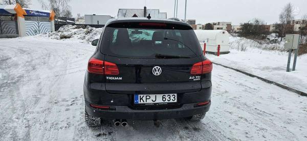 Melns Volkswagen Tiguan 2012 Viļņa, ar dzinēja tilpumu 1.97 L un nobraukumu 314 tūkst. km par 7000 €, foto 7 vietnē AUTOMOTO.COM.LV